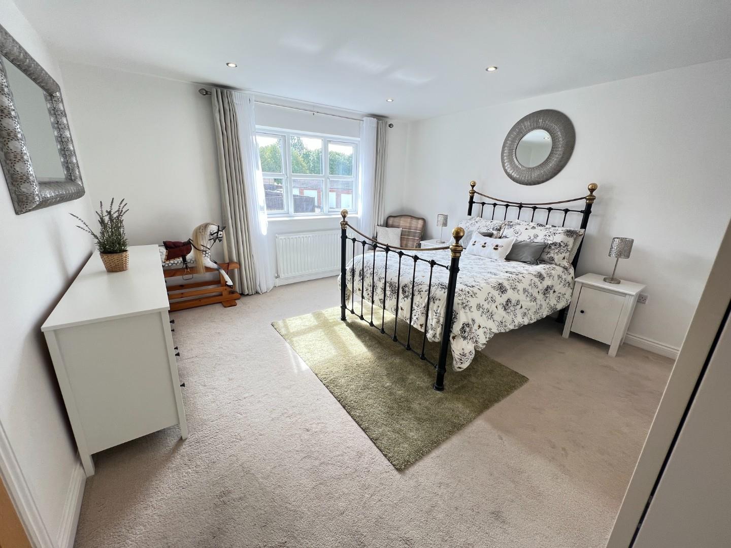 Canney Hill, Coundon Gate – Robinsons